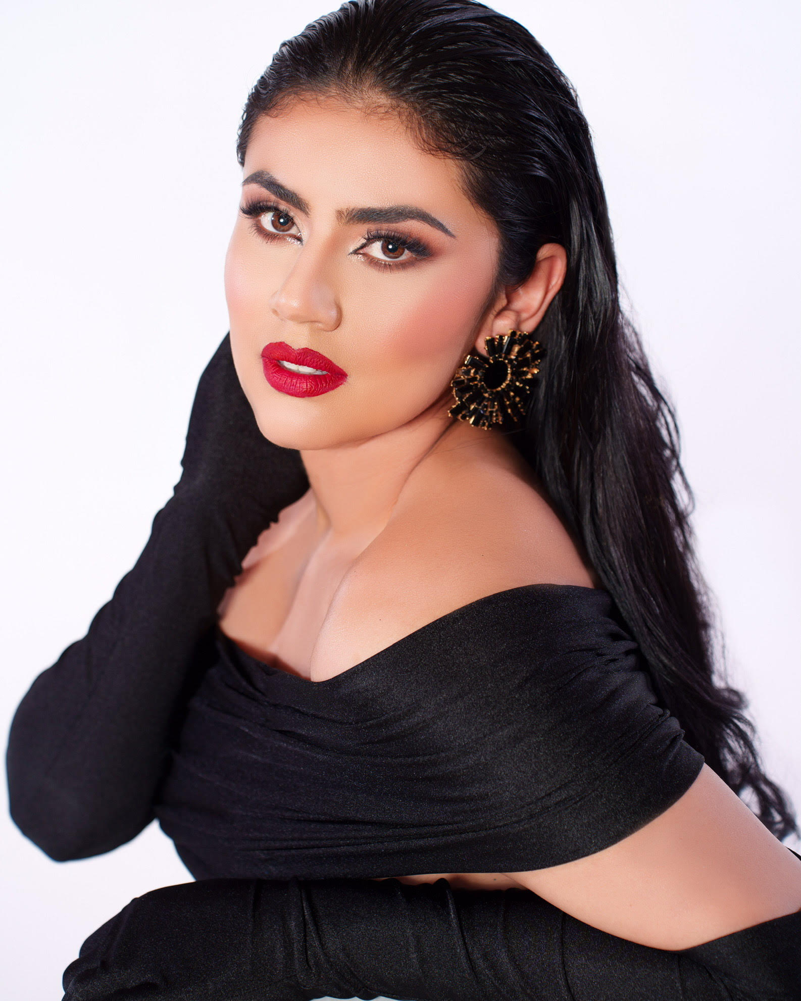 Miss US Latina Roxette Solis Reflects On Reign & El Salvadorean ...