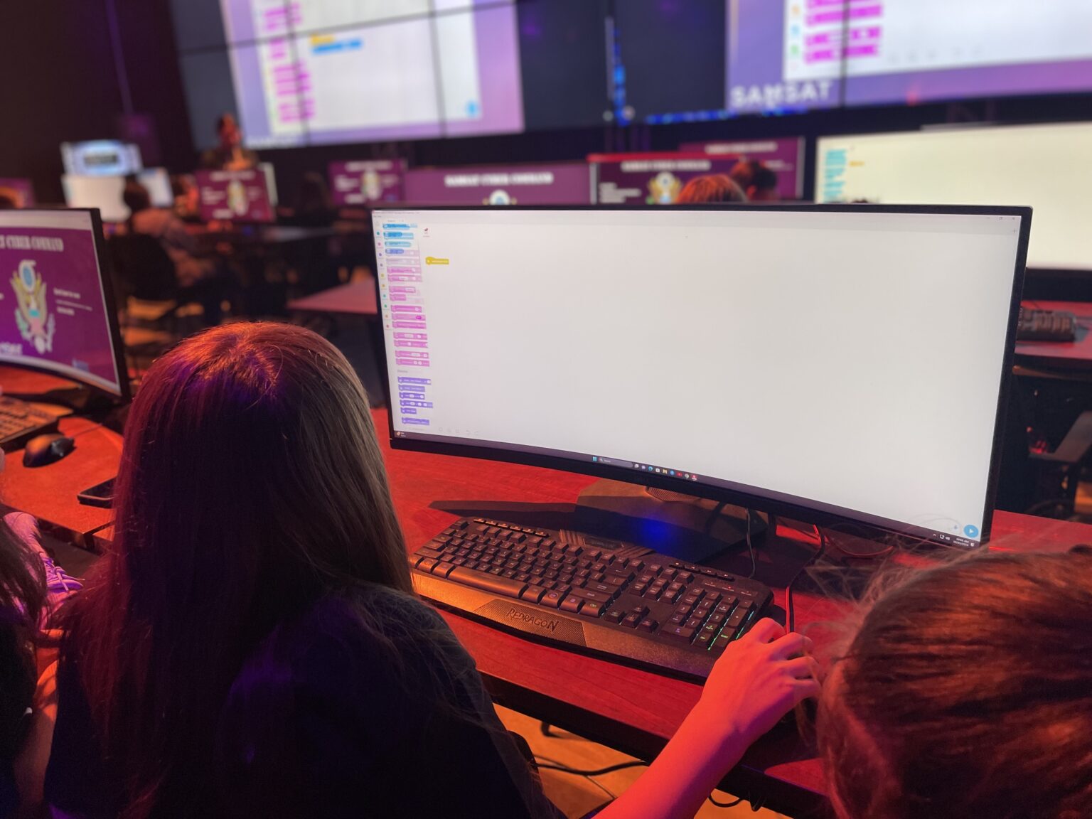 3 Game Changing Latinas Bringing Latinx in Gaming Together - Latinitas ...